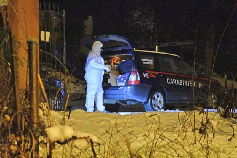 Mistero Su Anziana Morta In Casa Rinvenuta Con Polsi Legati Nell