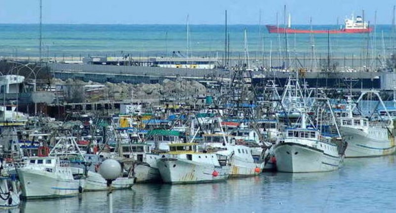 Marineria di Pescara: Caripe anticiperà le ultime tre mensilità di ... Marineria di Pescara: Caripe anticiperà le ultime tre mensilità di ...