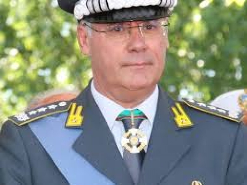 Visita del comandante interregionale della Guardia di Finanza a Chieti ...