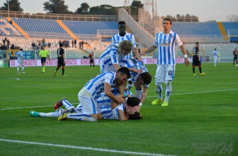 Super Maniero e il Delfino Vince a Livorno. Livorno - Pescara 1 a 2 ...