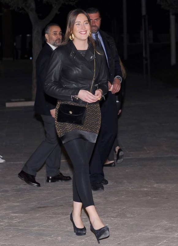 Maria Elena Boschi, Chiodo, Minigonna e Leggins. Il Look Non Convince ...