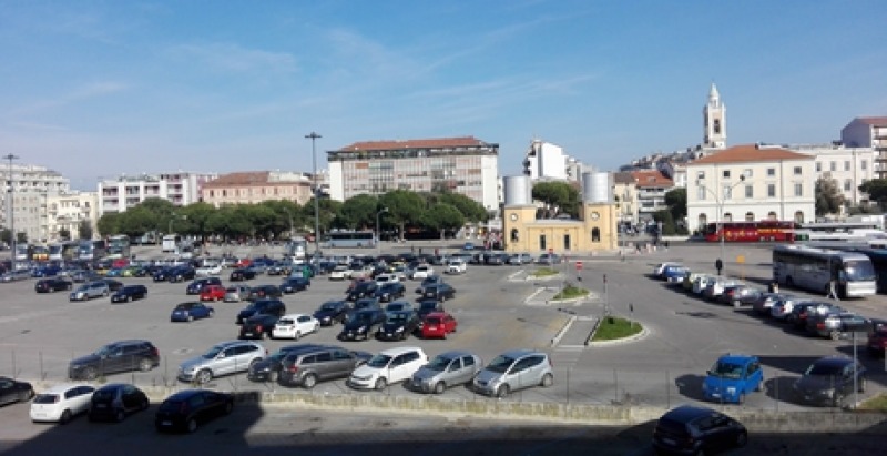 Fiorilli,tassa sui 'saldi' per parcheggi - Cronaca Pescara - Abruzzo24ore