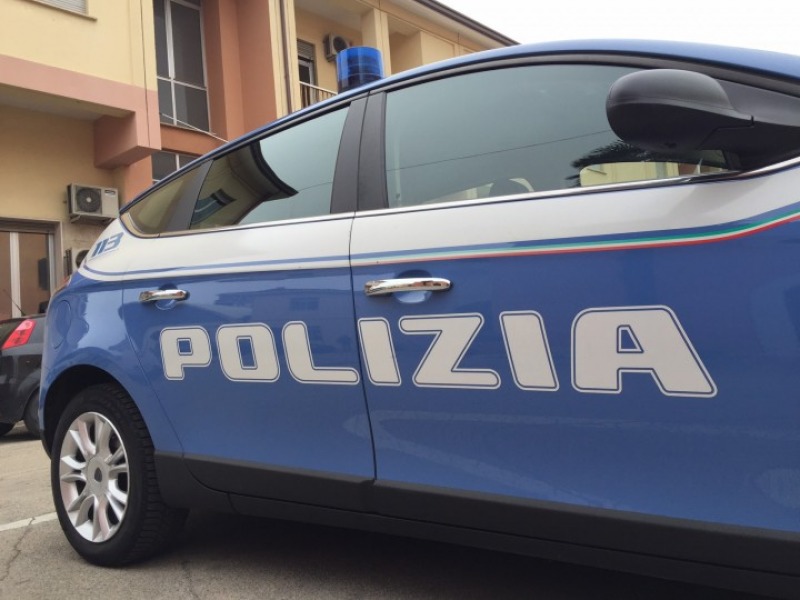 Denunciati Per Furto Due Giovani Dalla Polizia Di Sulmona Cronaca L