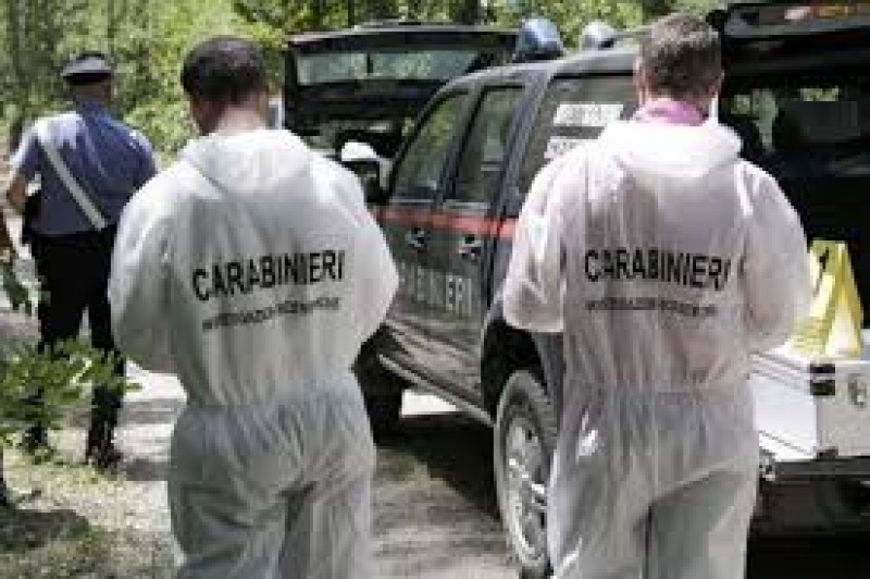 Marito e moglie trovati sgozzati I carabinieri stanno cercando figlio ...
