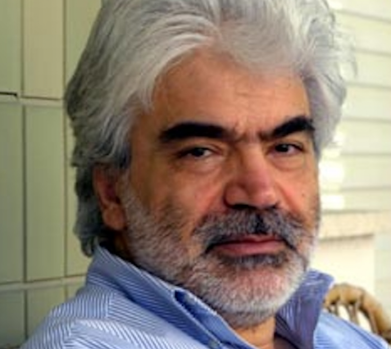 Addio a Roberto Michilli: Il Maestro della Parola si spegne, lasciando ...