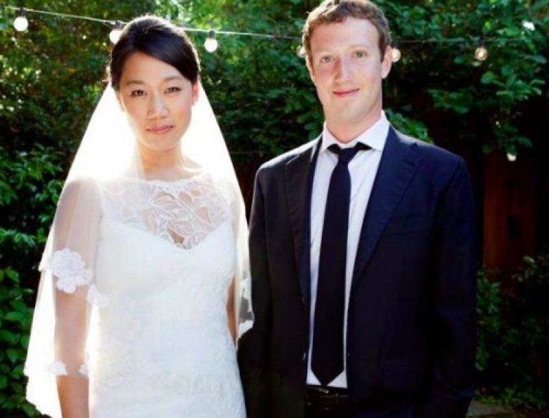 Mark Zuckerberg si è sposato. Un colpo di teatro per l'inventore di ...