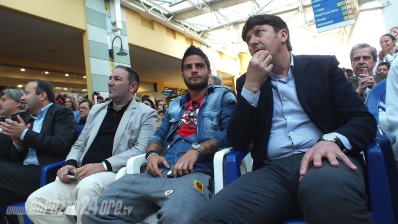 Premiazione speciale ai giocatori del Pescara calcio all'ARCA di ...